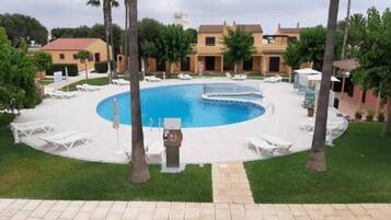 Piscina externa