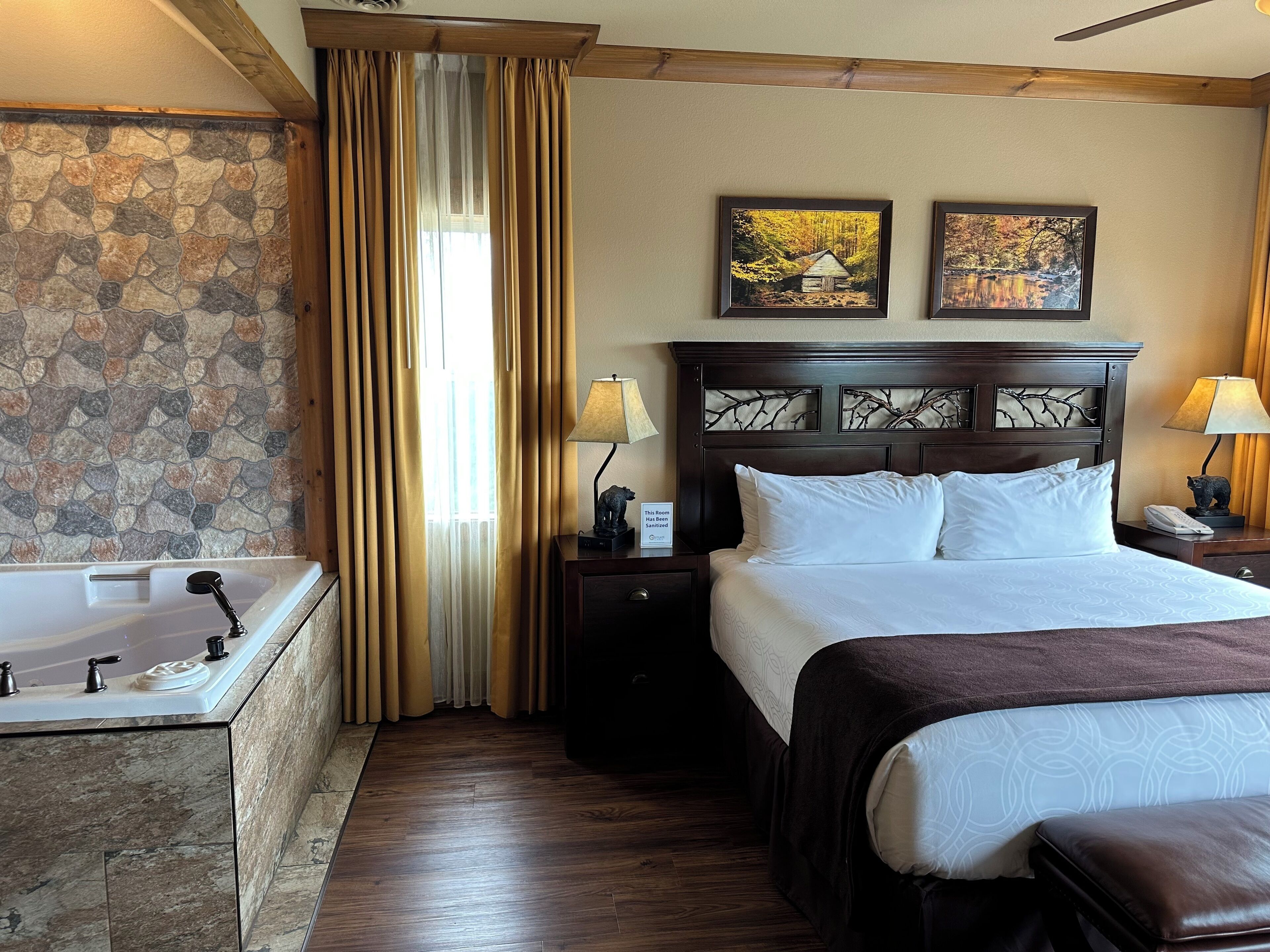 Cozy 2-bdrm Condo In The Smokey Mountains. - Pigeon Forge