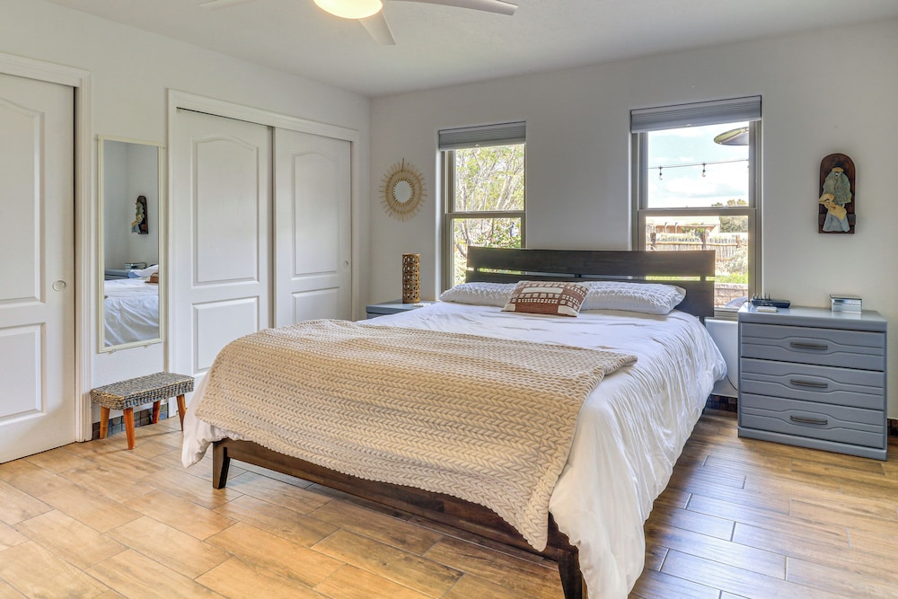 Mountain-View Escape Near Santa Ana Casino! - Rio Rancho | Vrbo
