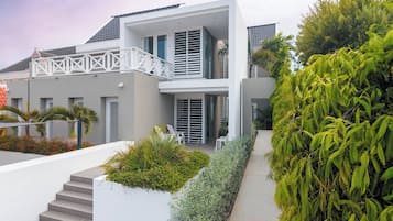 Villa, 4 quartos, piscina privativa, vista para o jardim | Exterior