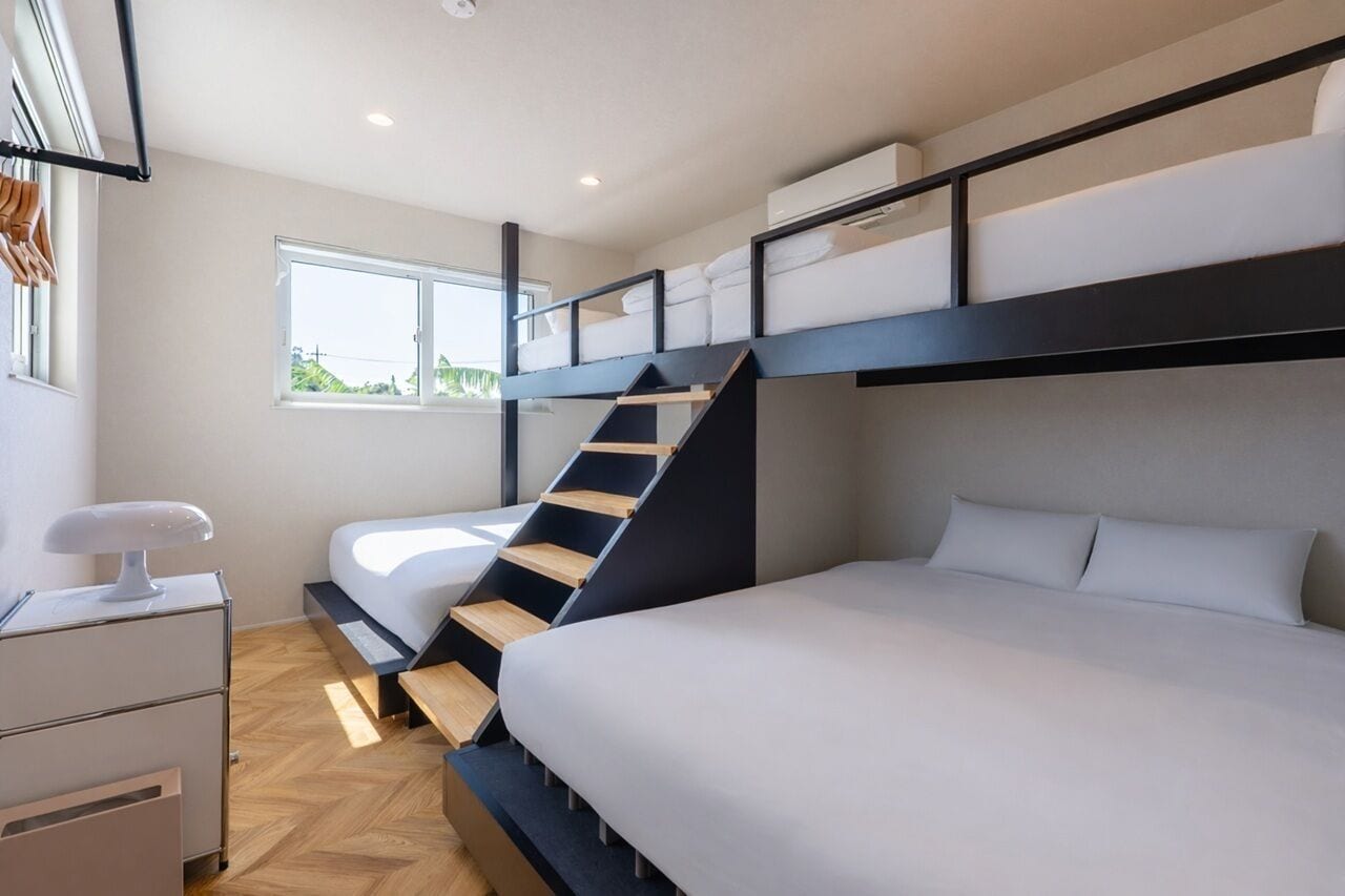 Vila, 3 quartos, para não fumantes, piscina particular (14 Beds/BBQ/2 parking spaces/Onna 10A) | Ferros/tábuas de passar roupa, berços grátis, Wi-Fi de cortesia