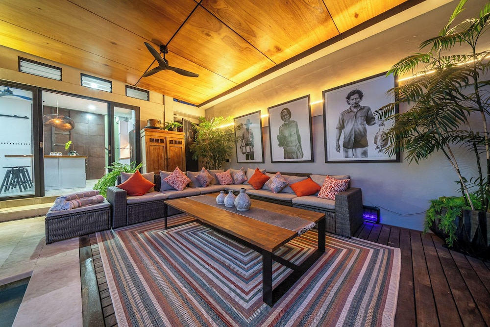 Villa 121 – Modern 1BR Villa Near Batu Belig Beach - Kerobokan | Vrbo