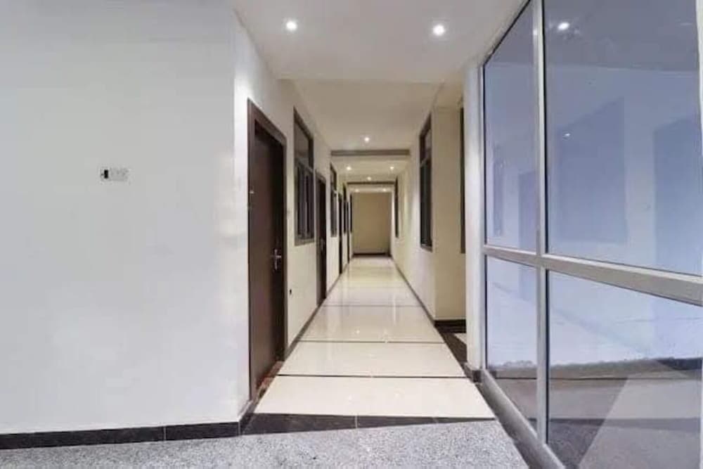 The Banaras Hotel - Kanpur