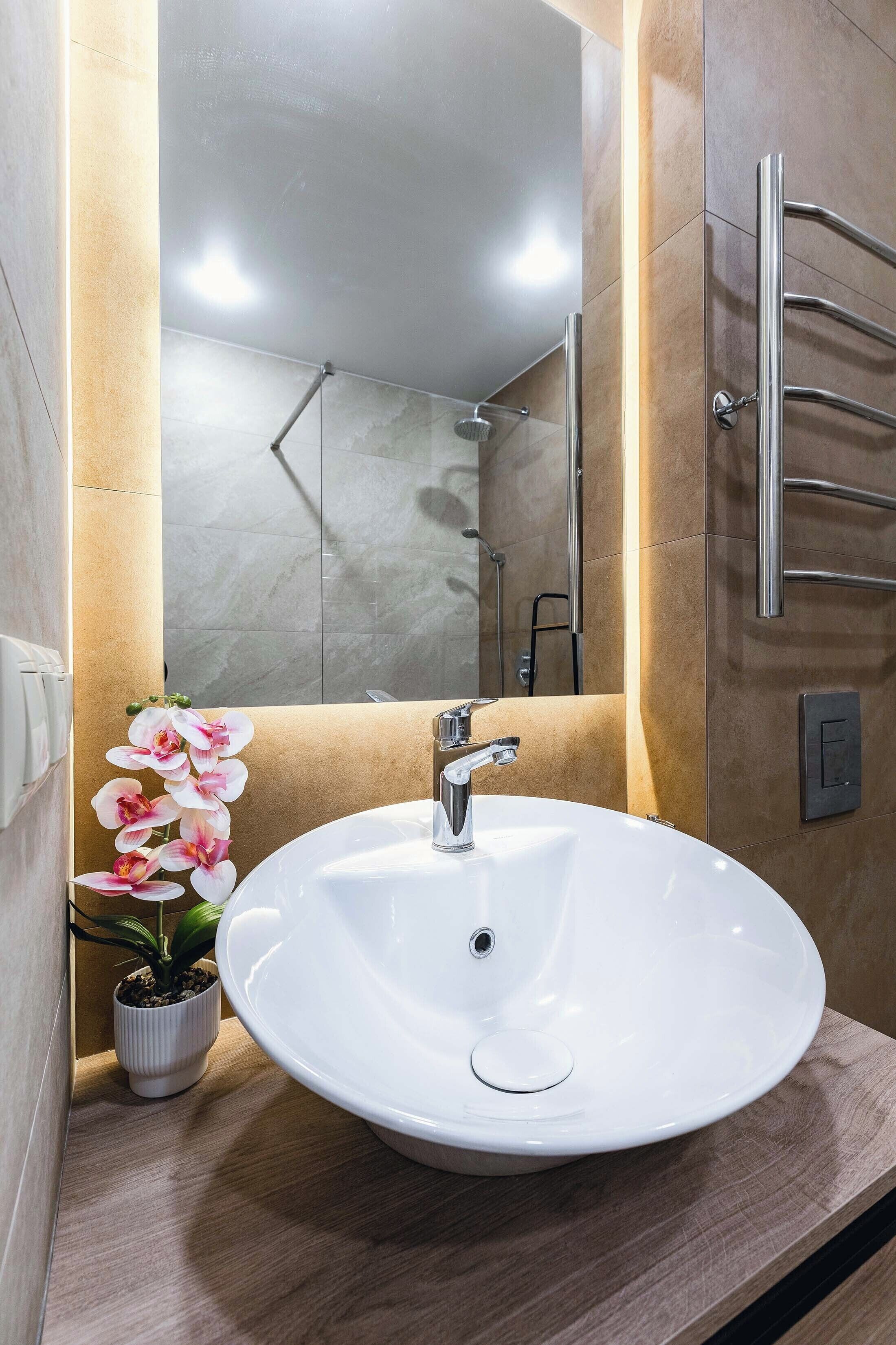 Apartamento clássico, sacada, vista para o pátio | Banheiro