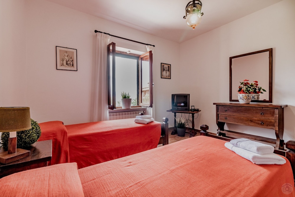 Scappo in Umbria, Casale Rosceto - Rosceto | Stayz