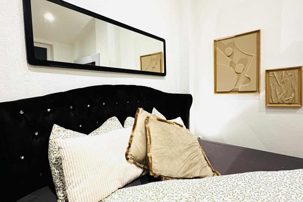 Cozy Studio Apartment Close to LK Klosterneuburg - Klosterneuburg | Stayz