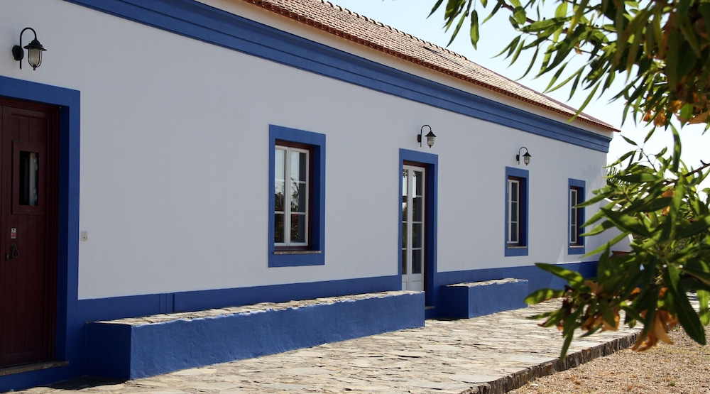 VG Refúgio na Natureza | Piscina | Alentejo | 35m da praia Reviews ...