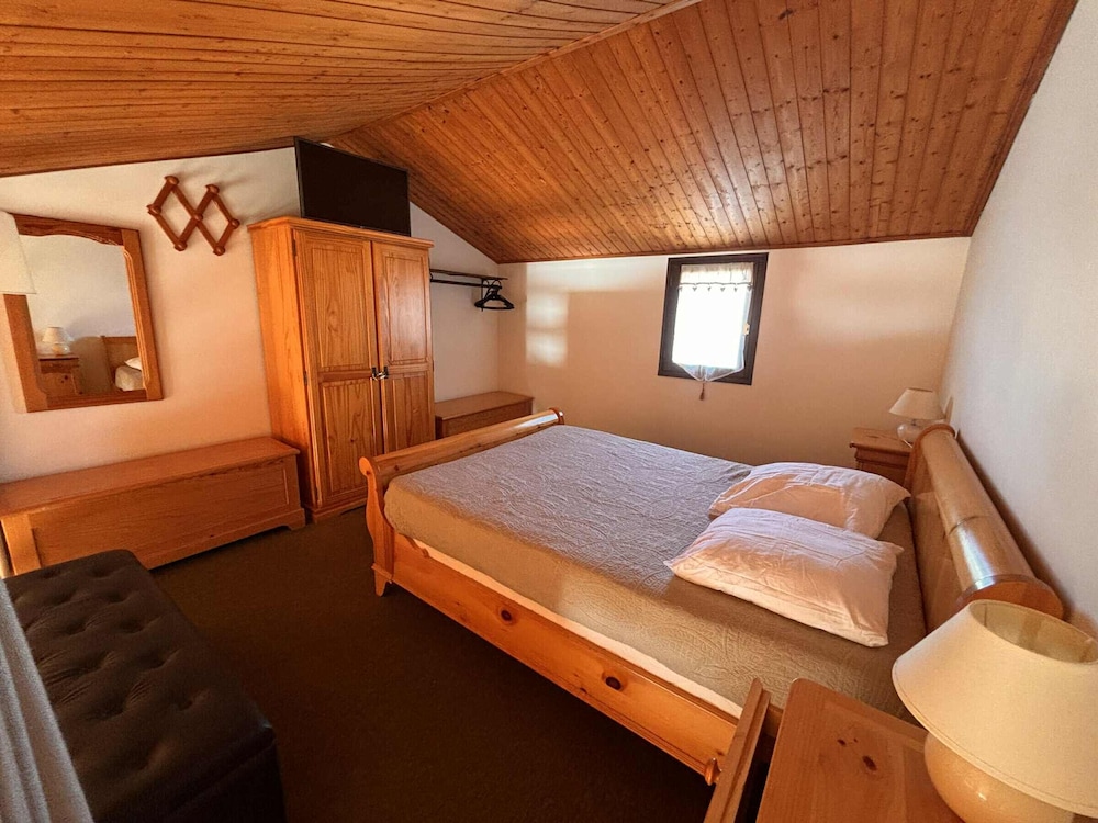 Cottage with Terrace and Sea View, Pets Allowed - La Tranche-sur-Mer | Vrbo