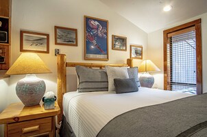 Casa, 1 cama Queen e sofá-cama, varanda, vista para a montanha (Snow Run Haven #8) | 1 quarto, individualmente decorados, individualmente mobiliados