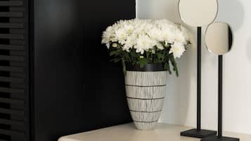 Quarto casal | Frigobar, cofres nos quartos, Wi-Fi de cortesia, roupa de cama