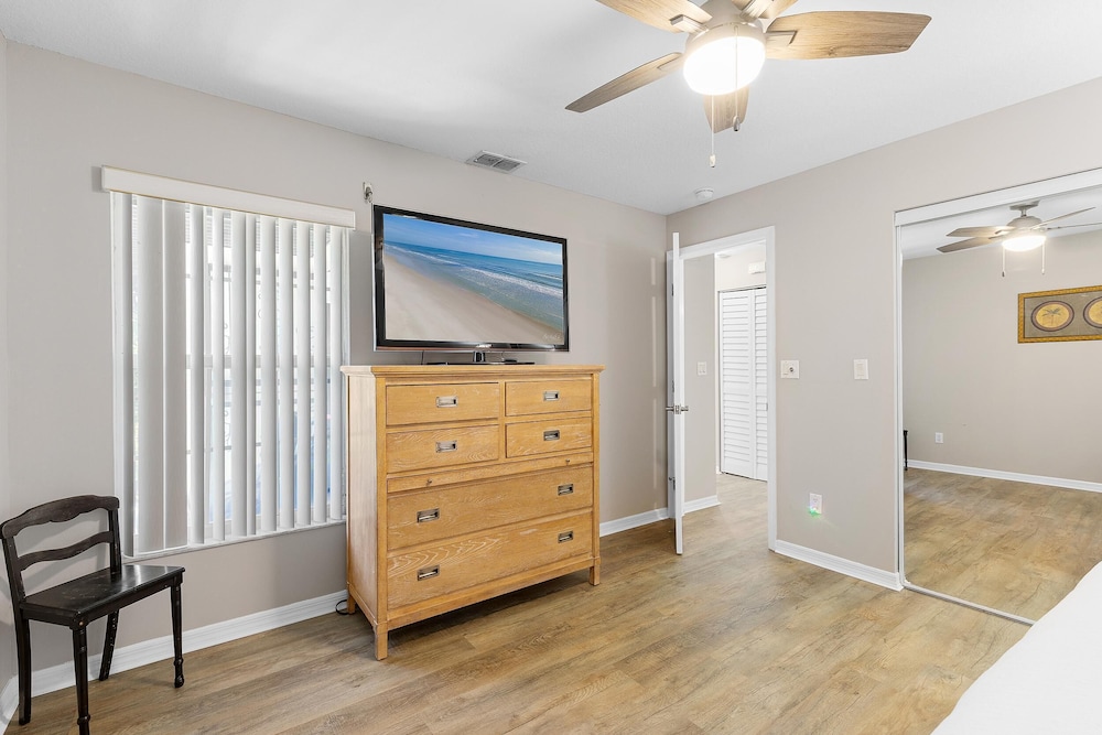 Luxury Beachside - New Smyrna Beach, FL