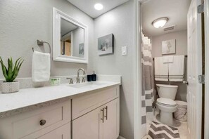 Lux 2BD Skyline view G Prairie GP46A Reviews, Deals & Photos 2026 - Expedia