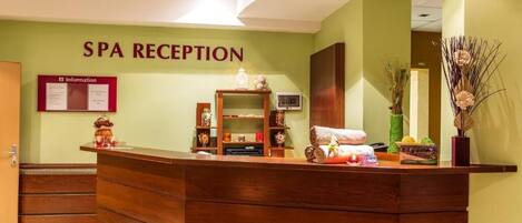 Sauna seca, sauna a vapor