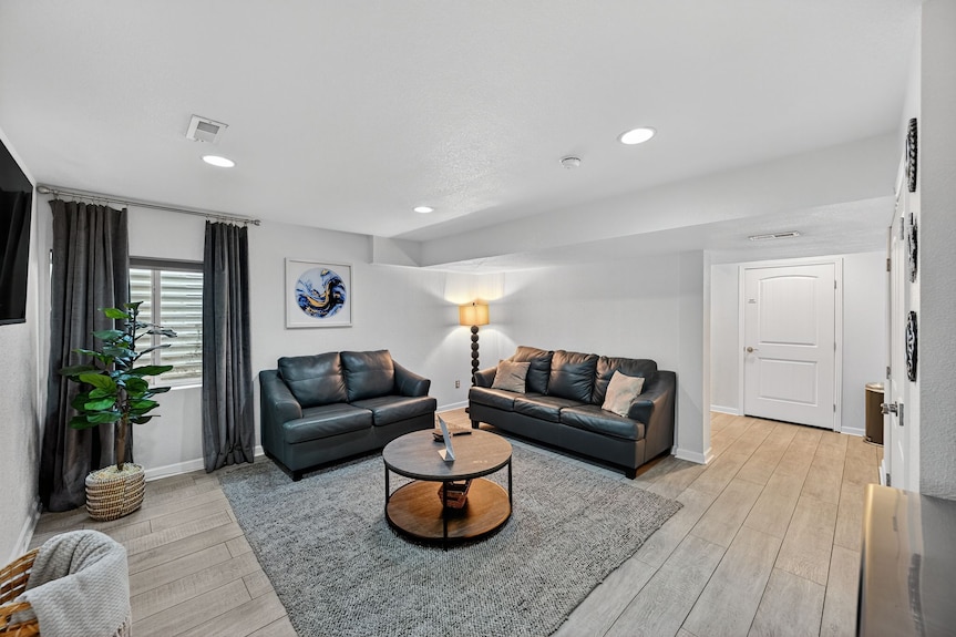 Modern Apartment W/ Ac Near Parks Dining & Dia - Brighton, CO