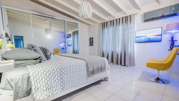 Apartamento, várias camas, varanda, Vista para a cidade (A24802-BAY-XELO)