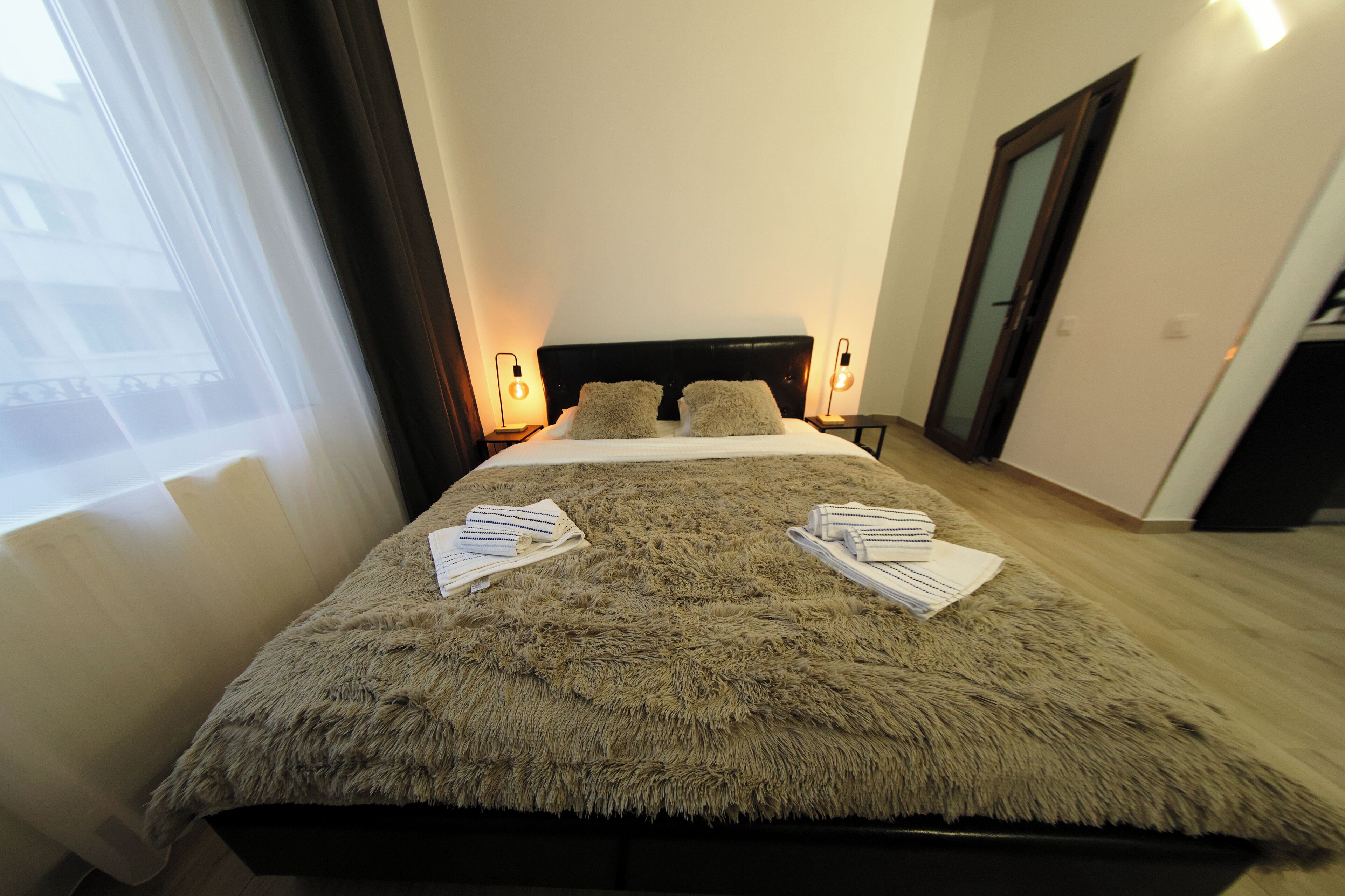 Velaris Downtown Retreat 24/7 Check-in - Bukarest