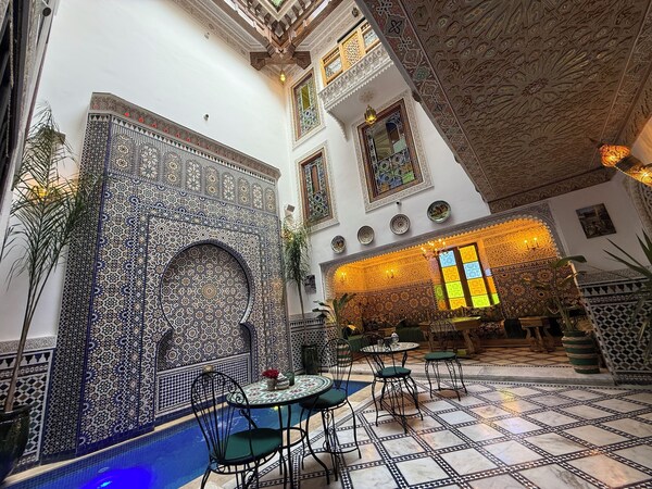 里亚德达尔埃尔贝拉尔 - 摩洛哥