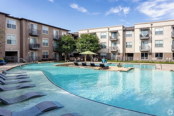 Landing Apartments - North Dallas - Northwood Hills - Dallas