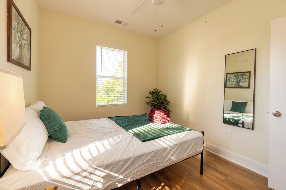 **Cozy 3-Bedroom Retreat in Wilmington** Discover the perfect stay at ...