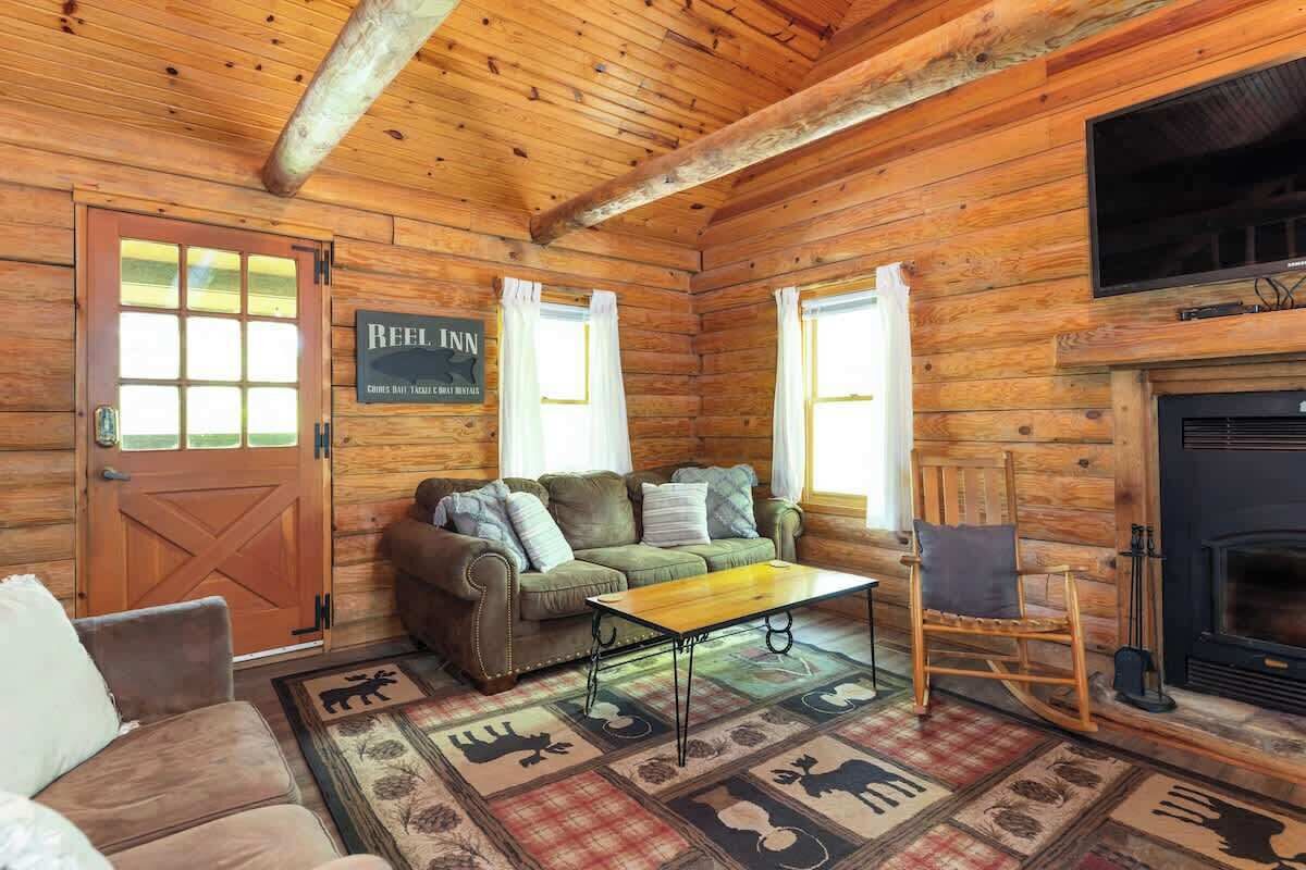 Table Rock Lake Cabin - The Oaks #5 With Lake Access & Hot Tub - Mississippi