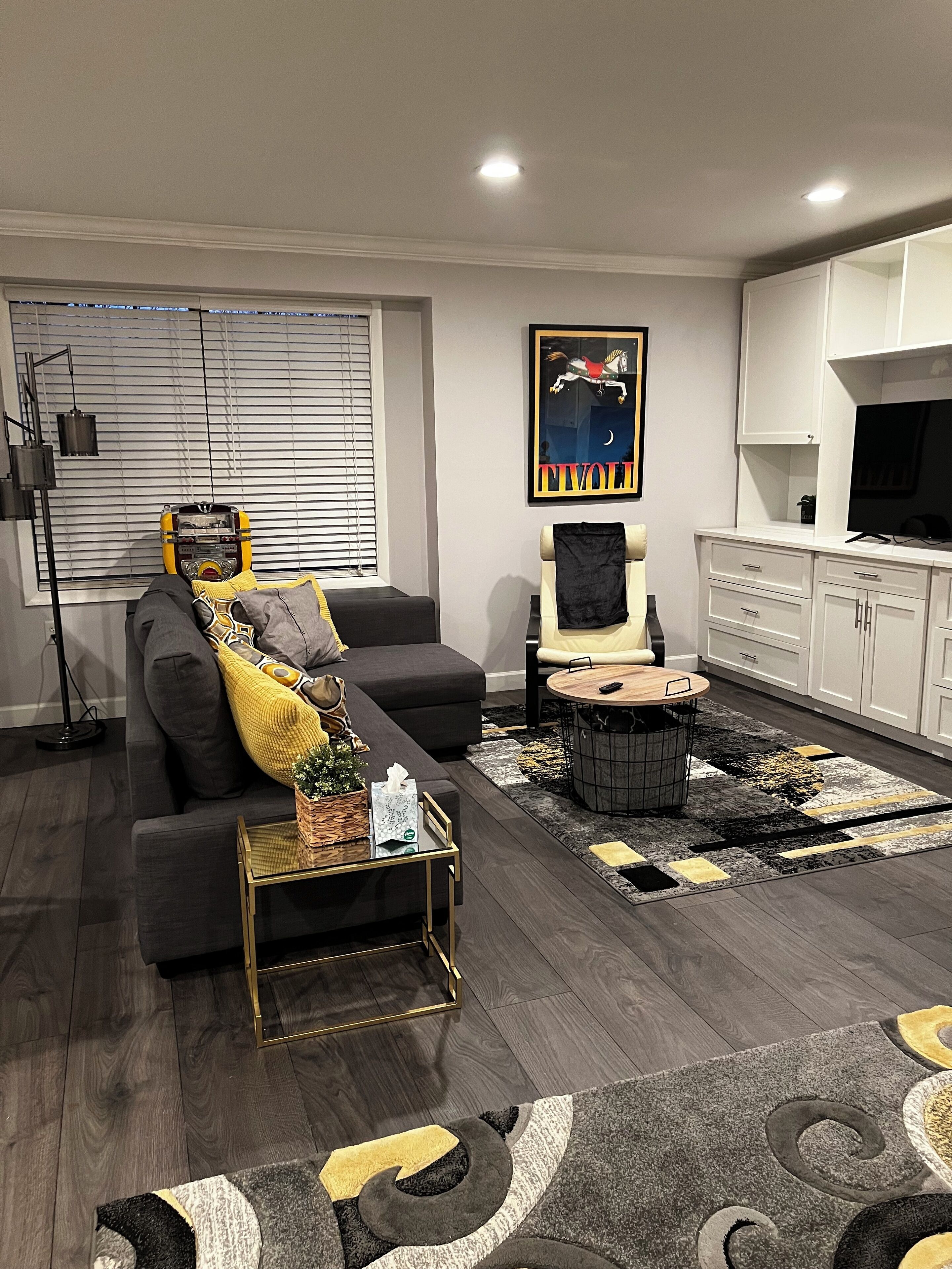 Charming Studio Apartment In Charlotte Complete Withtv And Wifi Close To Uptown - Piper Glen Drive – Charlotte