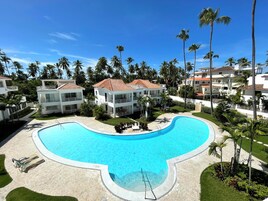 Penthouse Familiar, 3 quartos, junto à piscina | Vista do quarto