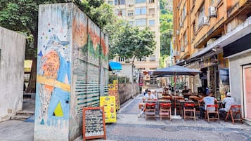 Apartamento | Refeições ao ar livre