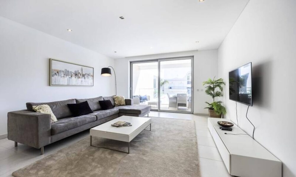 Apartment in Lagos Near Porto de Mos Beach Reviews, Deals & Photos 2026 ...