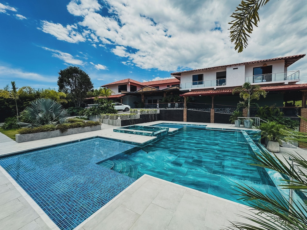 Hotel Antara Resort - Quindío