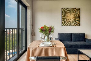 Estúdio, 1 cama queen-size, cozinha, Vista para a cidade (Juarez 56 - (03)) | Interior