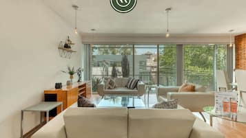 Apartamento, 2 camas de casal, cozinha, Vista para a cidade (SpazioDurango 136 1) | Sala de estar