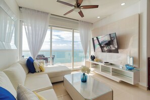 Escape to Cartagena’s Most Desired Beachfront – Exclusive Hyatt H2 ...