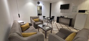 Televisor LCD de 40 polegadas com canais via satélite