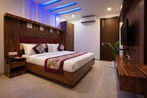 Quarto Deluxe | Com mobília individualizada, secretária 