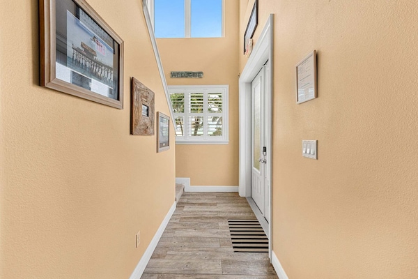 3811 Ocean Beach Blvd - Cocoa Beach, FL