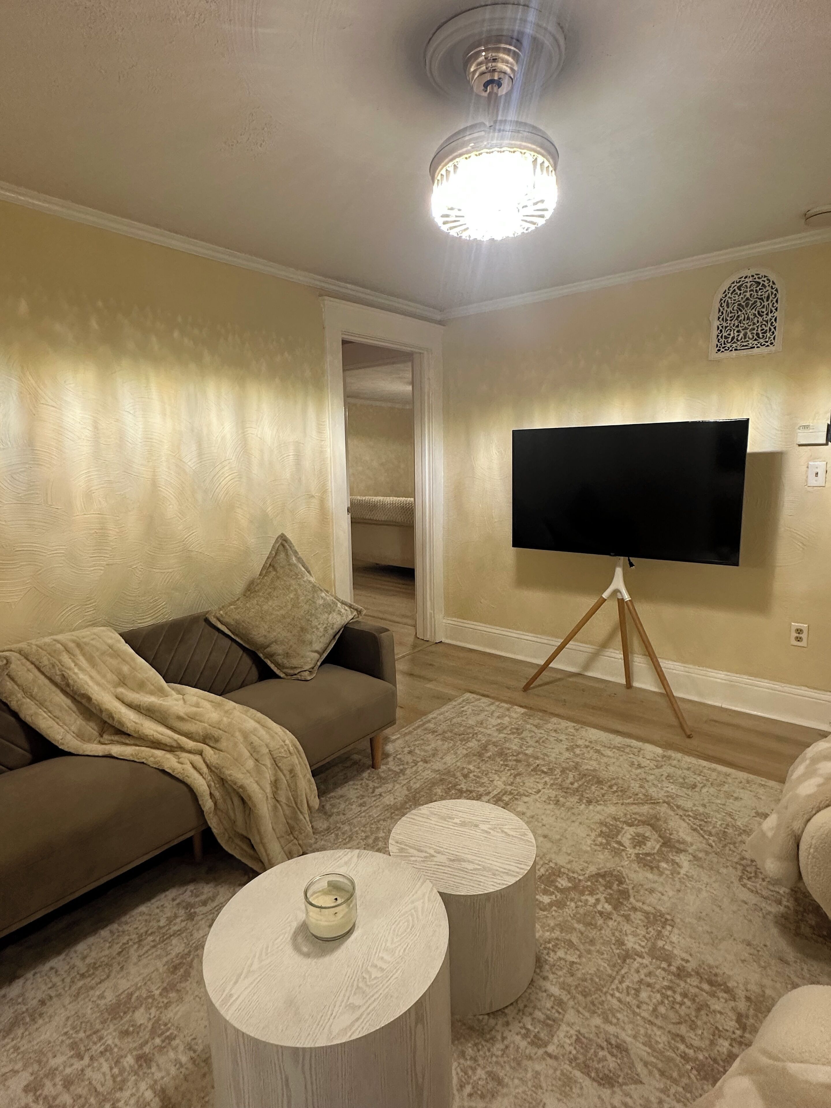 Private Cozy Mountain View Apartments Locatedin Scranton Pa - Old Forge, PA