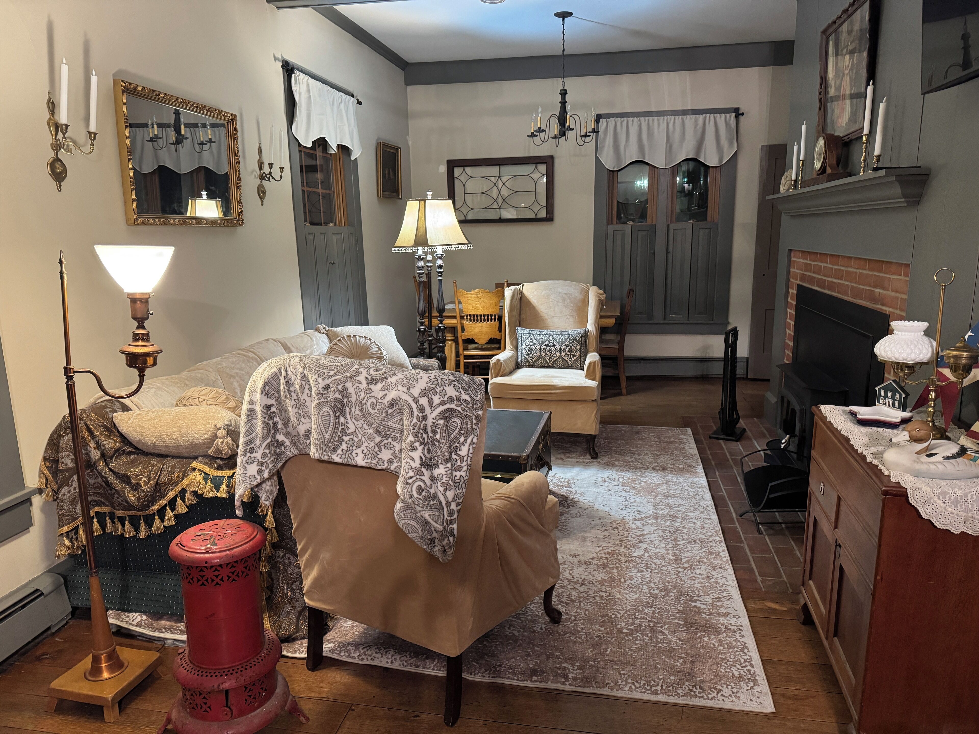 Superb 4-bedroom Historical House In Fredericktown - Mount Vernon, OH