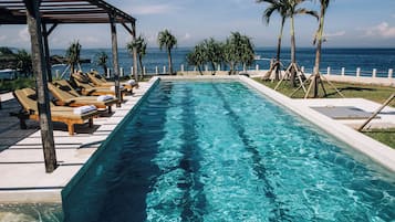 Piscina exterior