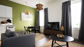 Apartamento, Vista para a cidade | Sala de estar