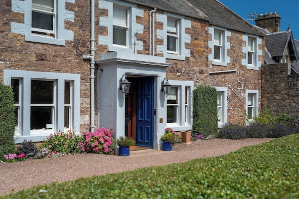 Open Arms Hotel - North Berwick