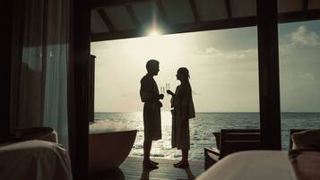 Sauna, aromaterapia, massagens de pedras quentes