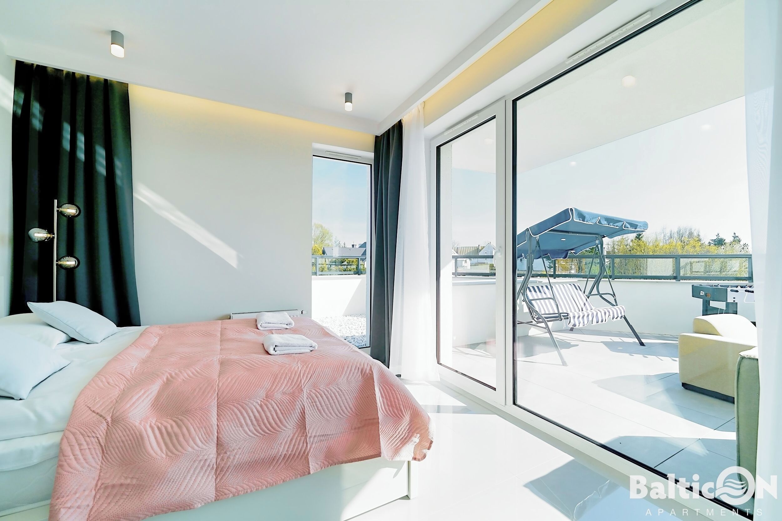 Apartamento conforto (WH 124) | Ferros/tábuas de passar roupa, Wi-Fi de cortesia, roupa de cama