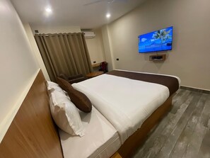 Quarto Duplo Deluxe | Ferro/tábua de engomar, Wi-fi grátis