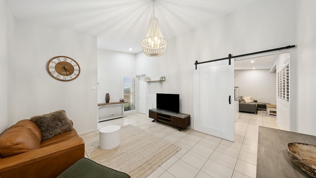 Resort Style Home With Plunge Pool - Cessnock