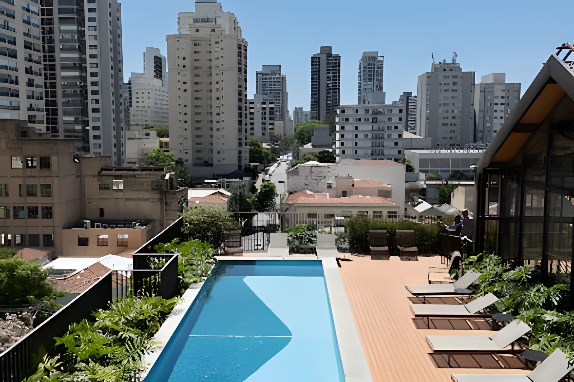 Apartamento básico | Piscina | Piscina interna