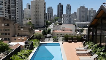 Apartamento básico | Piscina | Piscina interna