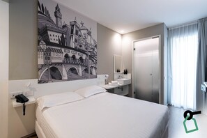 Quarto Duplo | Cofre no quarto, Wi-fi grátis, roupa de cama fornecida