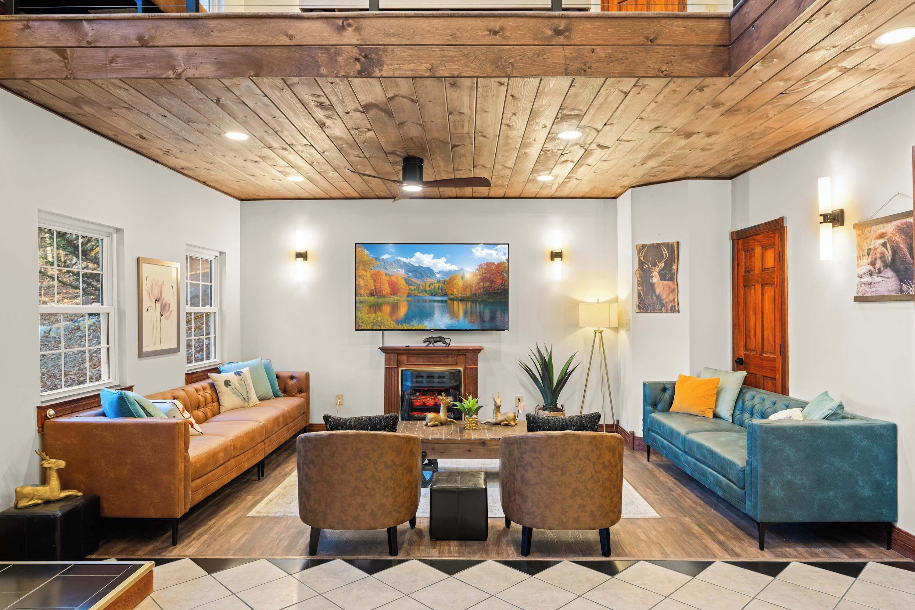 Skylarkpines-8br/5.5bath,sleeps 22,modernluxe-movie,poker,hot Tub,sauna,gameloft - Massanutten, VA