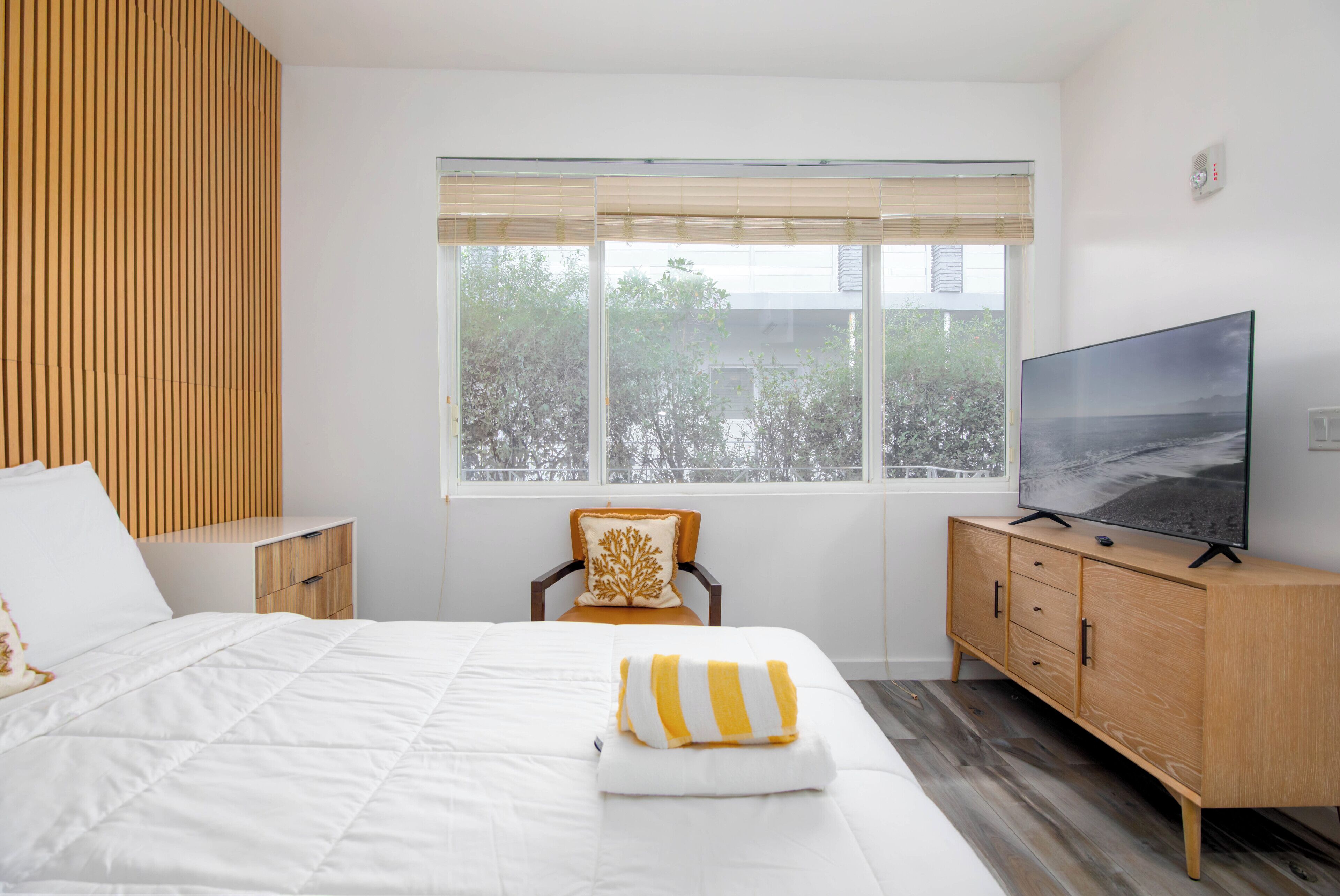 Apartamento empresarial | Roupas de cama antialérgicas, individualmente decorados