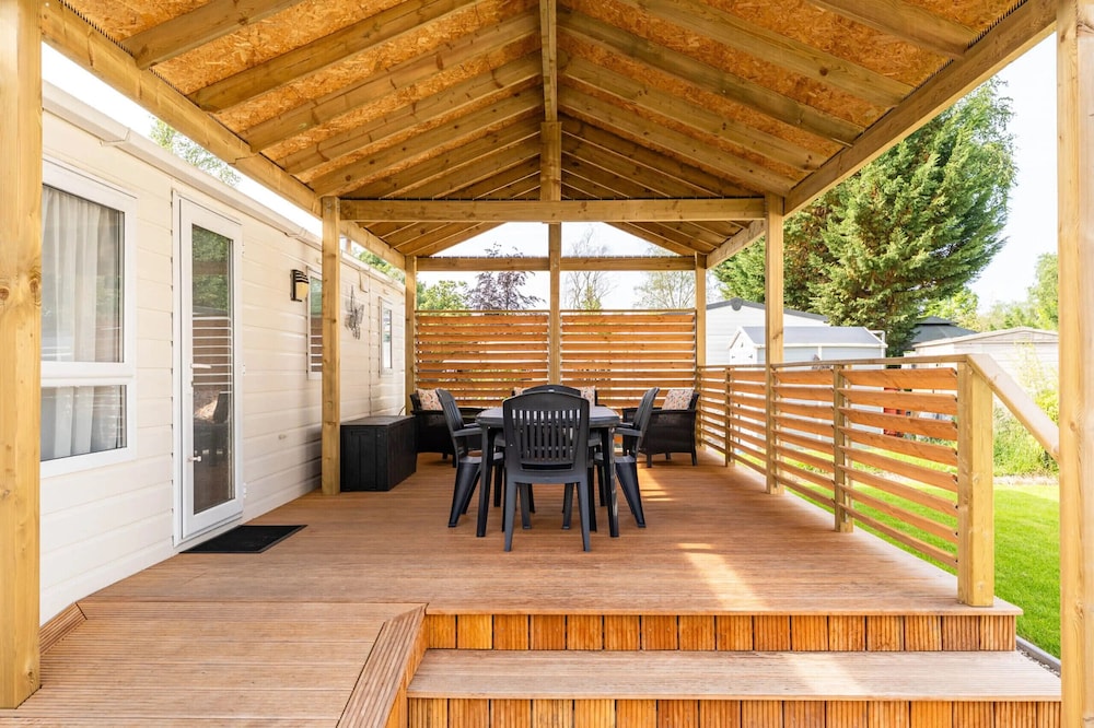 Camping Papillon Kinrooi - 113 - Ophoven | Vrbo
